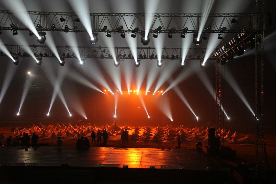 LIGHTING – Multitrack stage craft